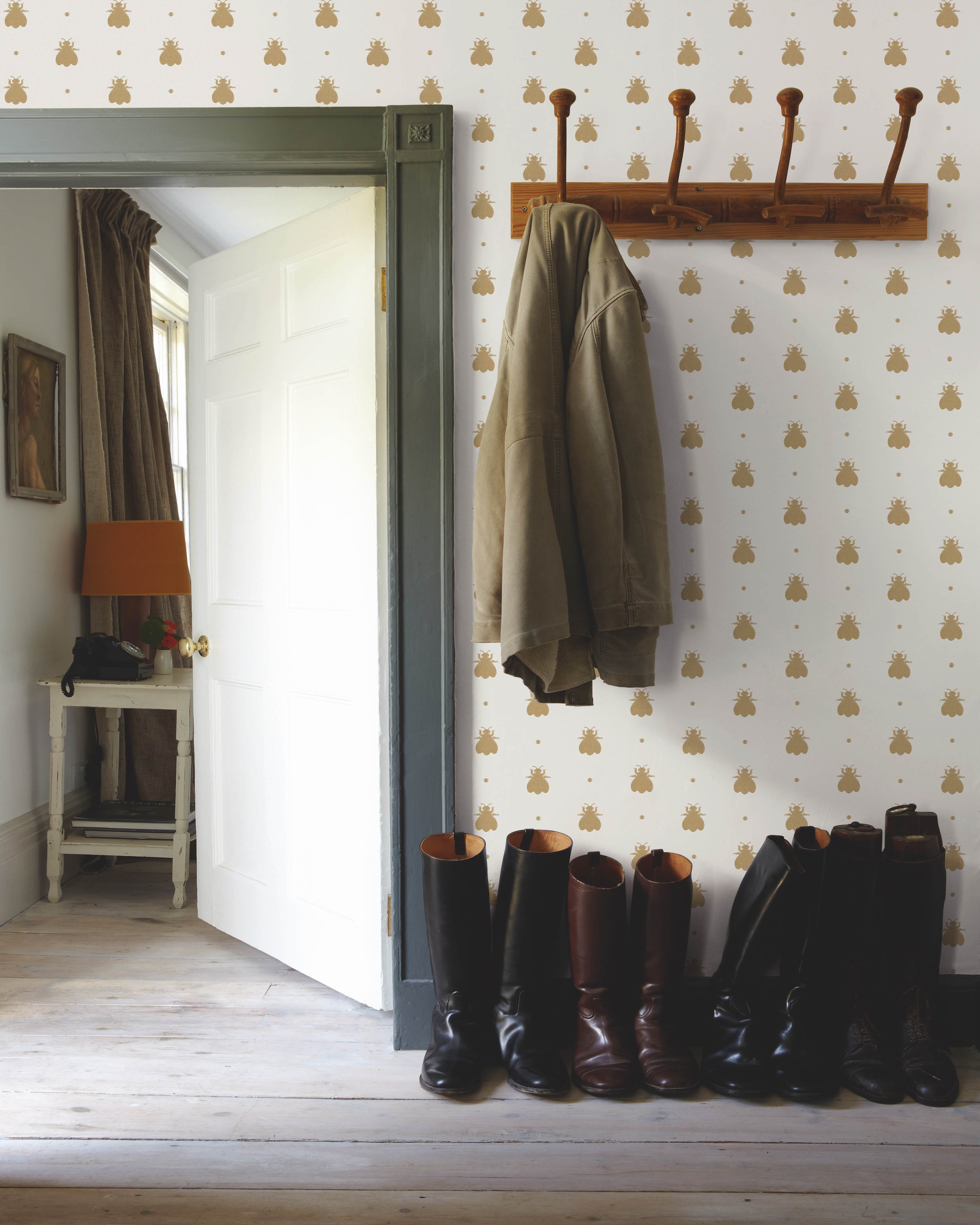 Bumble Bee Wallpaper – Whearley & Co.